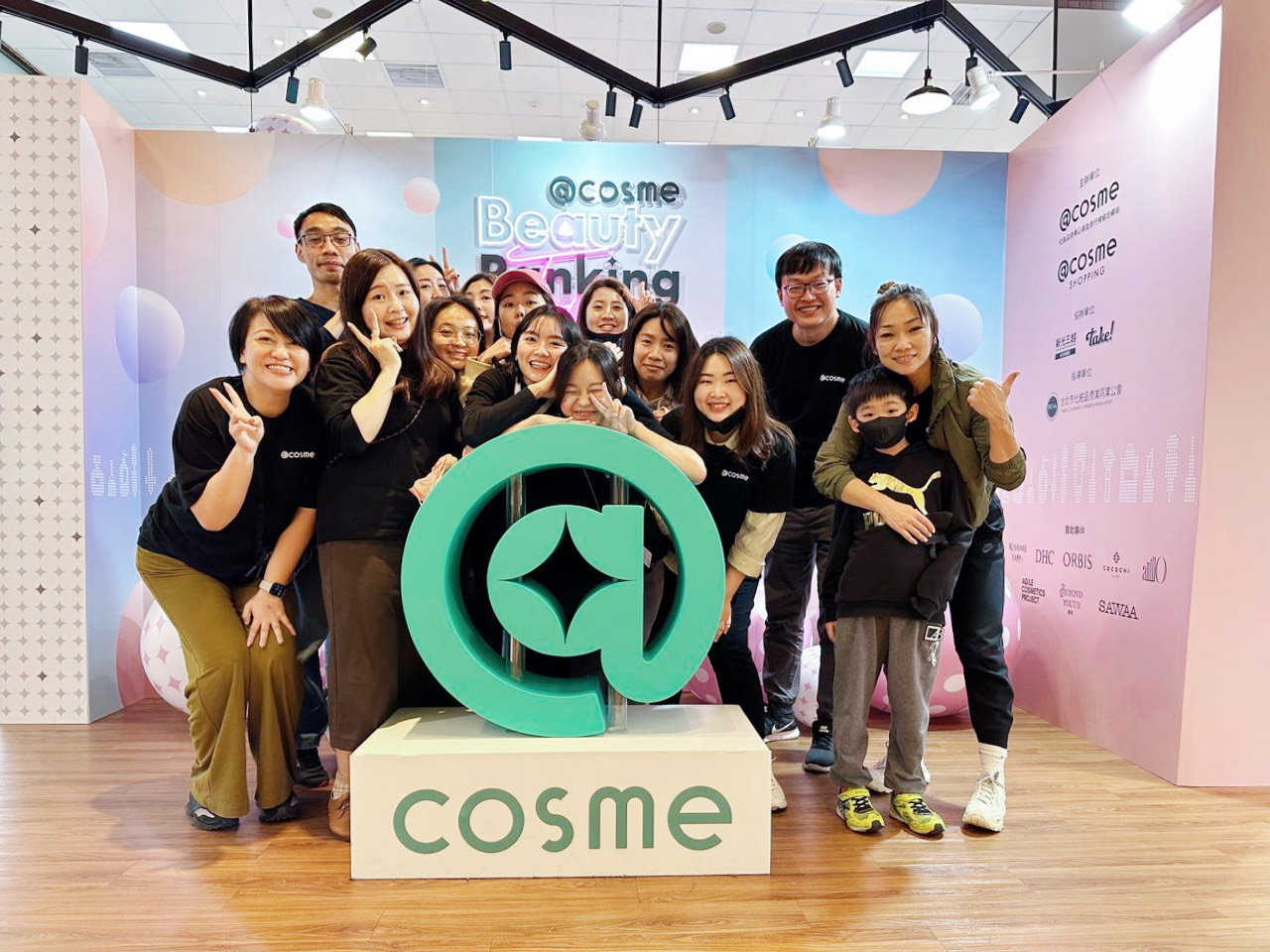 我們辦到了！意義非凡的 i-TRUE 首次實體快閃店 – Wings Blog